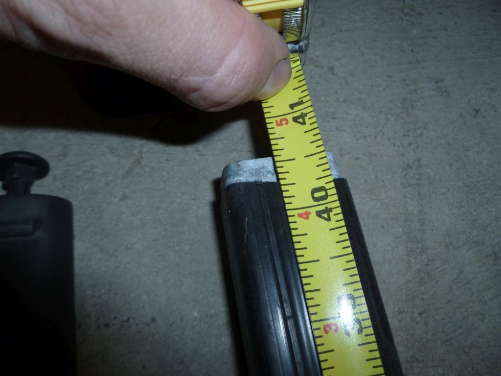 FS: Thule 444 lockable feet, cross bar roof rack set | VW Vortex ...