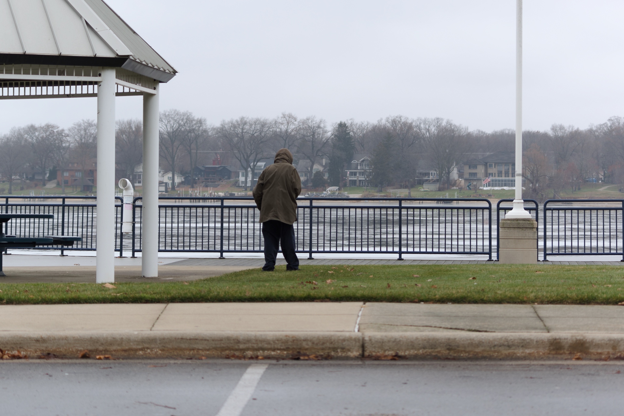 A few random shots by the lake - PentaxForums.com