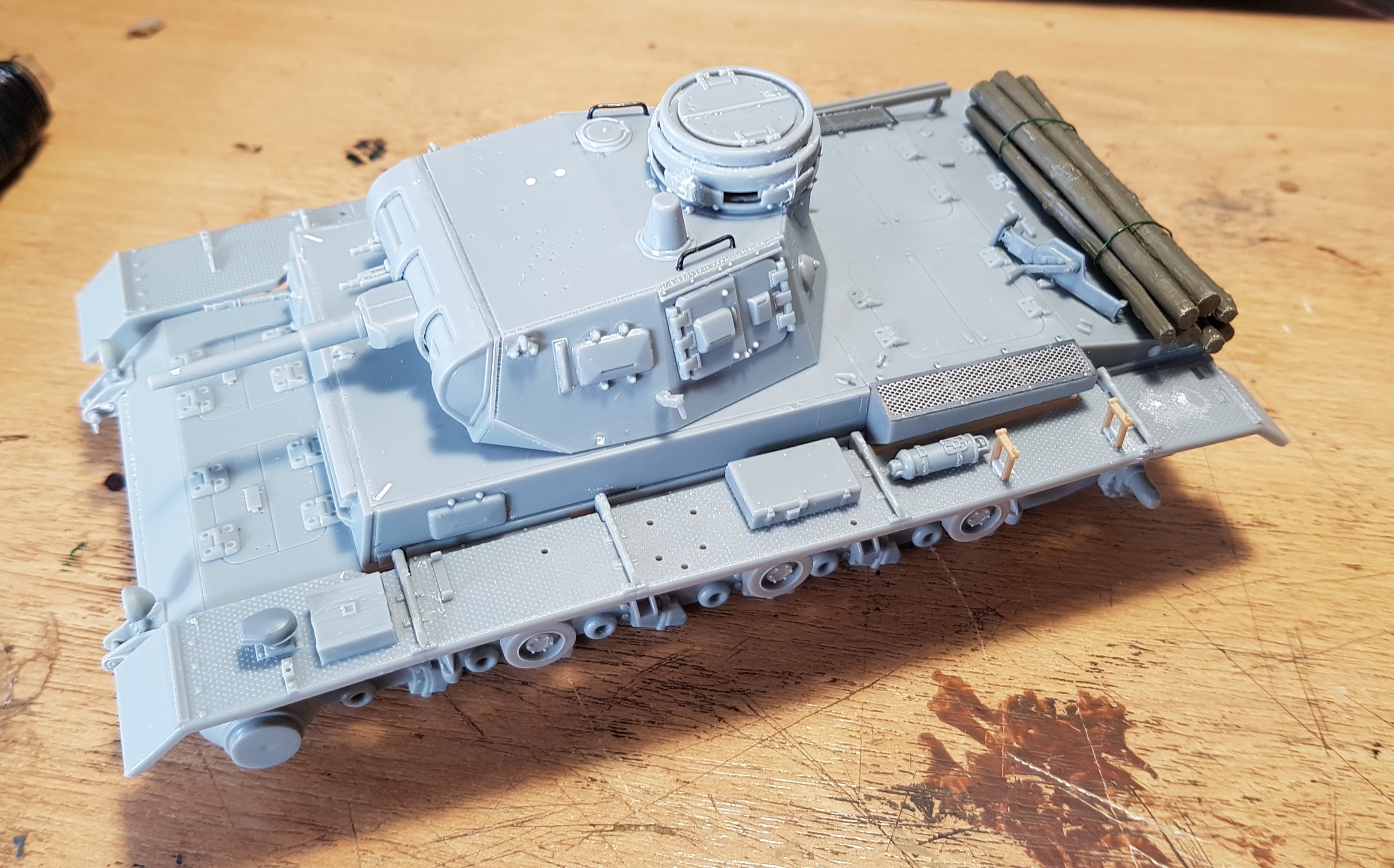 Dragon Panzer III Ausf. E - International Scale Modeller
